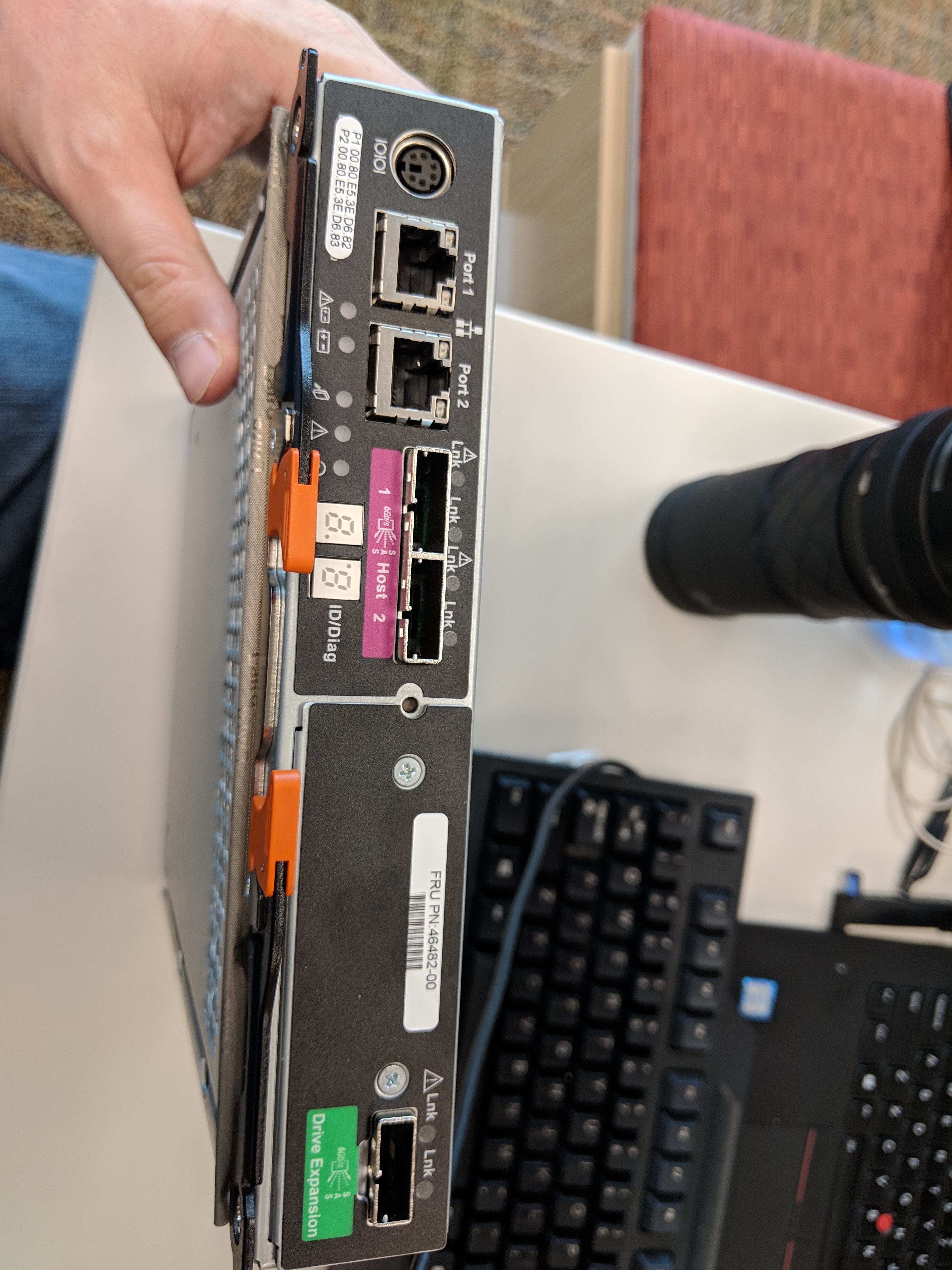Solved: e2700 to e2600 connection - NetApp Community